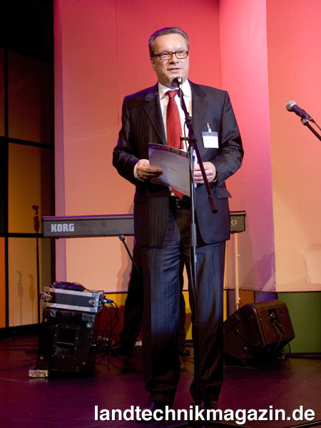 Bild 2: 2. Zeigte sich begeistert: Frank Fuhrmann, Head of Communications & PR (MWM GmbH ...