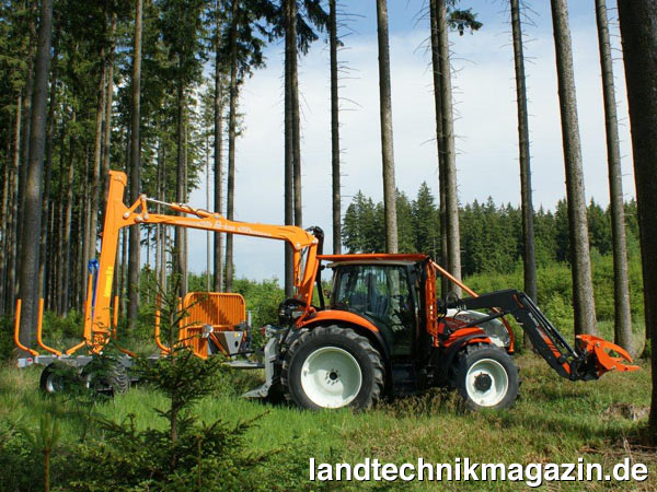 Steyr Forstschlepper Profi Classic 4110 jetzt KWF geprüft - Forst ...