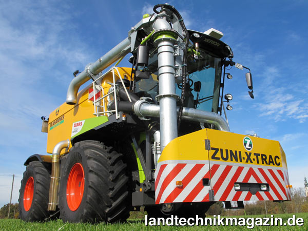 Bild 8: Für optimale Bodenschonung verfügt der neue Zunhammer Zuni-X ...